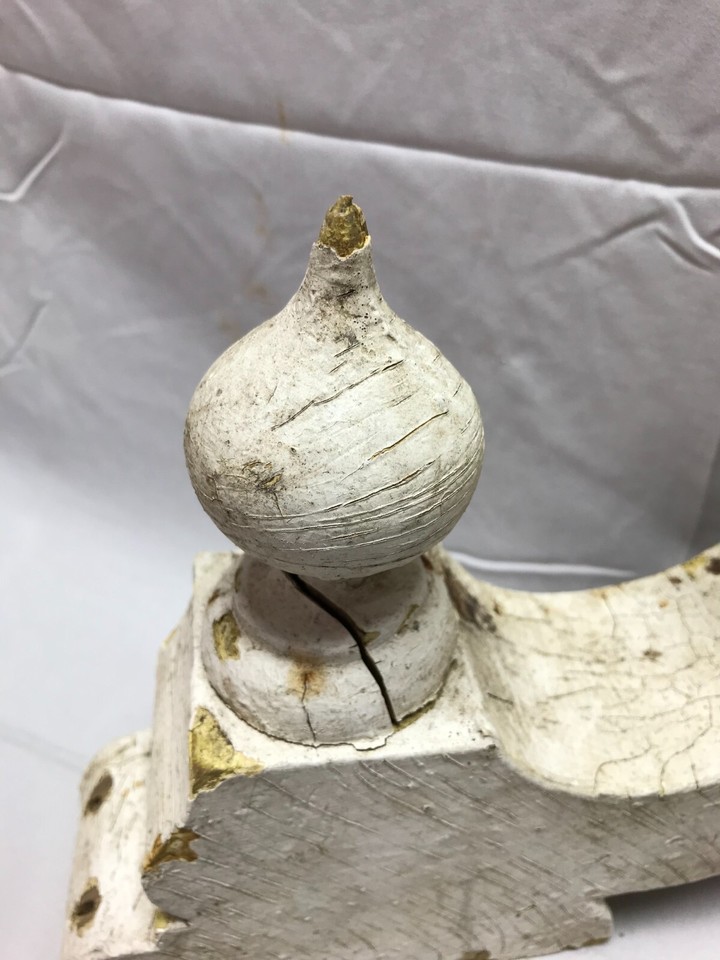Pair Small Shabby White Wood Drop Finial Porch Brackets VTG Corbels Old ...