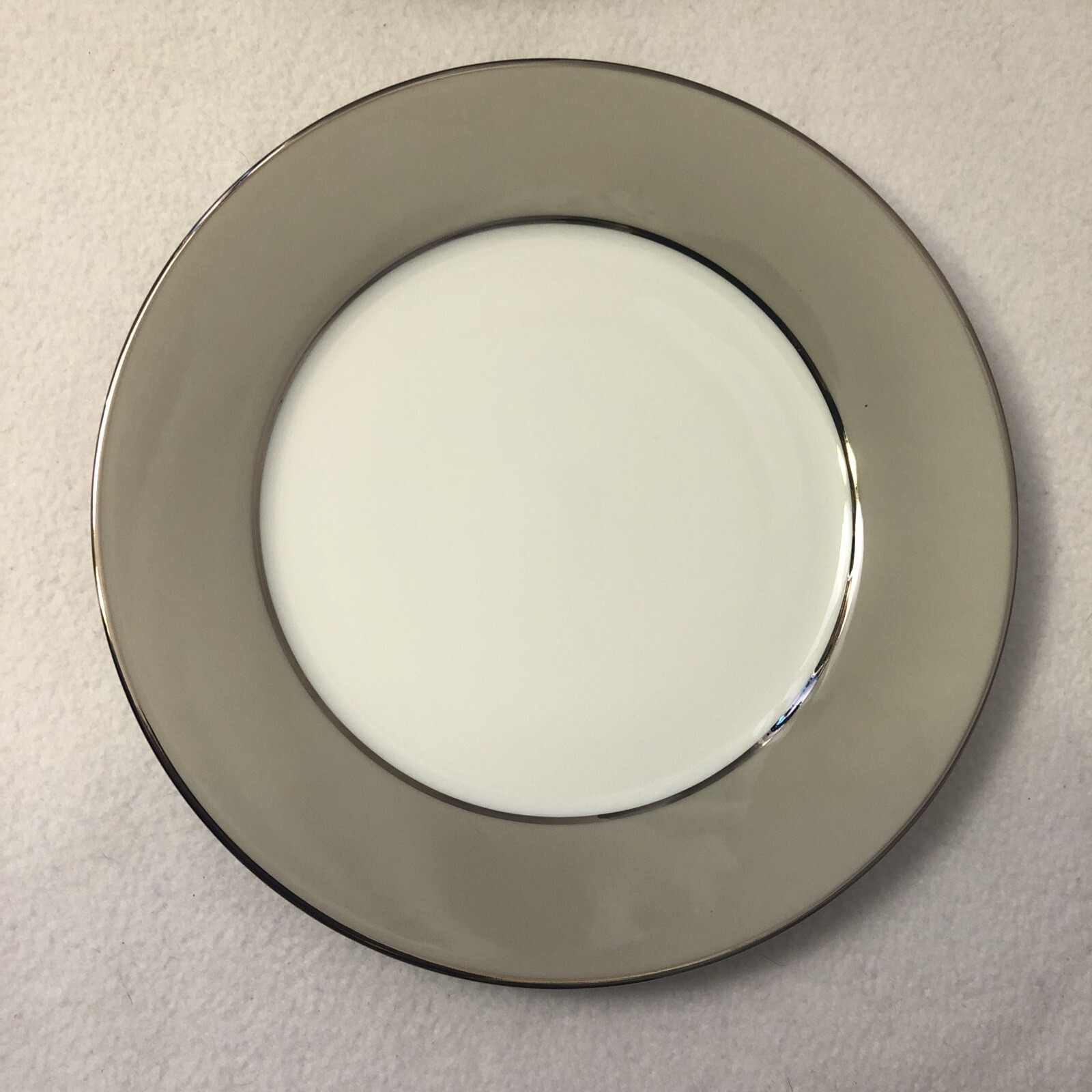 Legle Limoges Sous Le Soleil Porcelain 8 1/2" Dessert Plate Grey ...