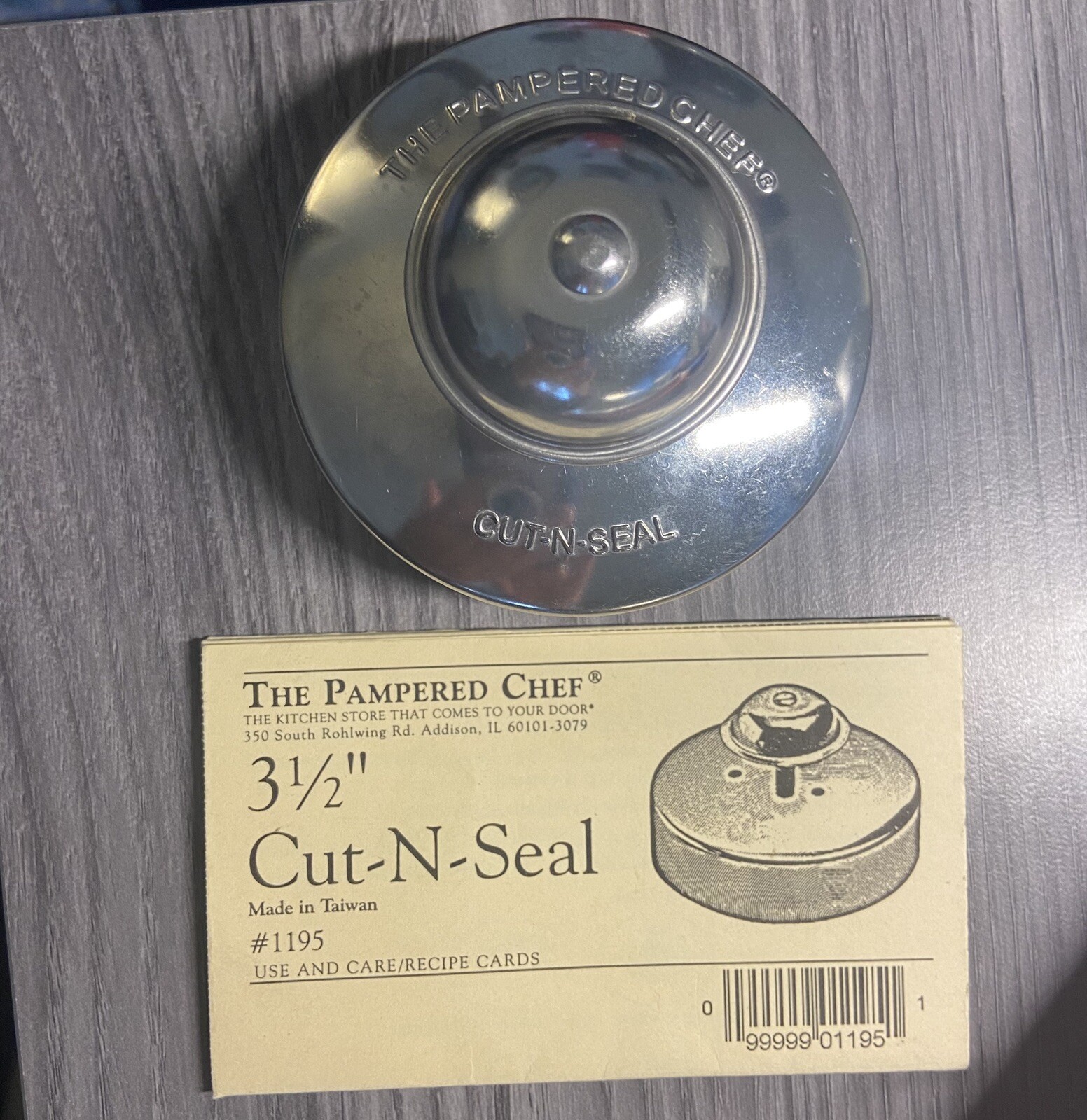 Pampered Chef Cut N Seal 3.5 inch Pastry Sandwich Cutter Sealer ...