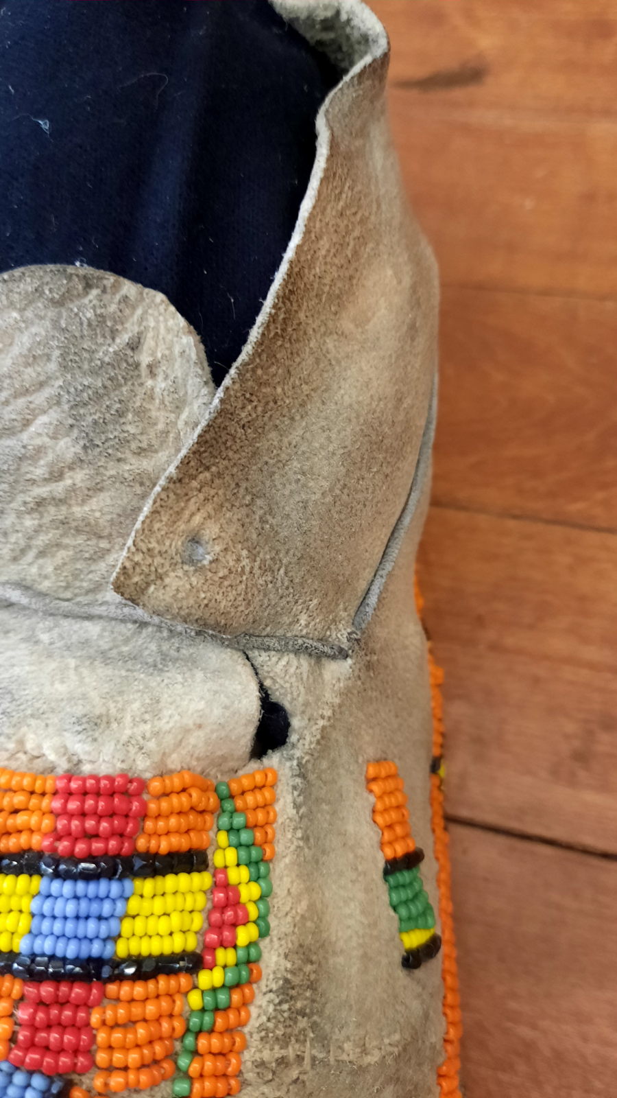 Antique Native American Beaded Crow Moccasins c1900s Keyhole Design ...