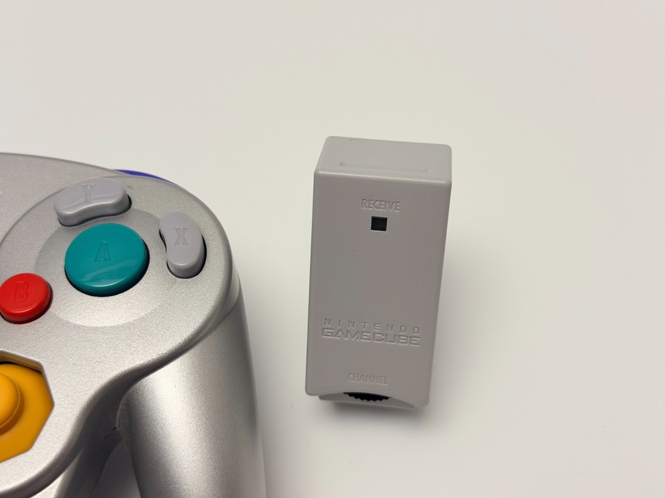 Platinum Nintendo GameCube Wavebird Wireless Controller With Receiver ...