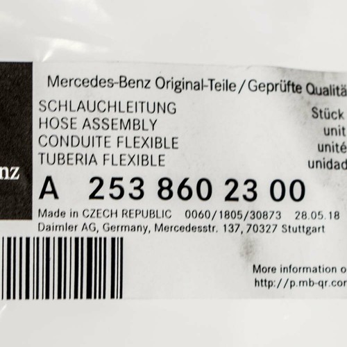 NEW MB GLC X253 FRONT WINDSCREEN WASHER NOZZLES HEATED A2538602300 ...