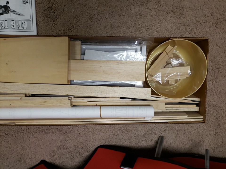 Top Flite GOLD Hollywood Zero EDITION - AT-6 TEXAN - 69" WS - New LI24 ...