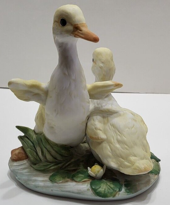Masterpiece Porcelain By HOMCO 1982 Two Ducklings Figurine Duck Statue ...