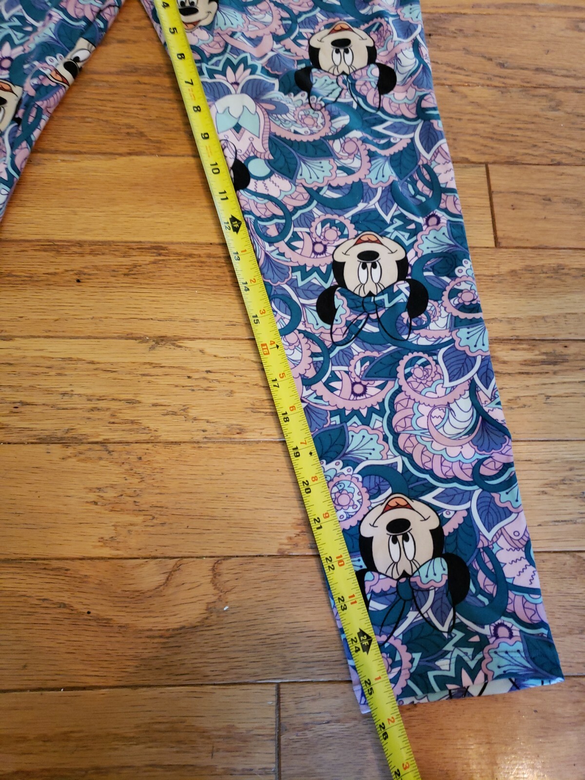 RARE LuLaroe Disney Minnie Mouse TC Leggings paisley - Gem