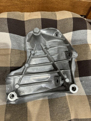 2007-2010 BMW E82 E90 E92 N54 335I N55 A/C Compressor Mount Bracket ...