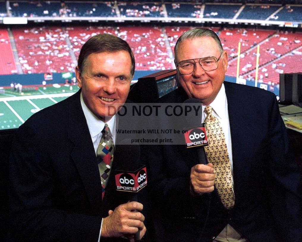 KEITH JACKSON ABC SPORTS ANNOUNCER w/ BOB GRIESE - 8X10 PUBLICITY PHOTO ...