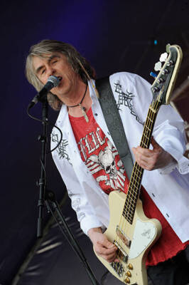 Ray Hatfield of Wishbone Ash live on stage at High Voltage Festiva ...