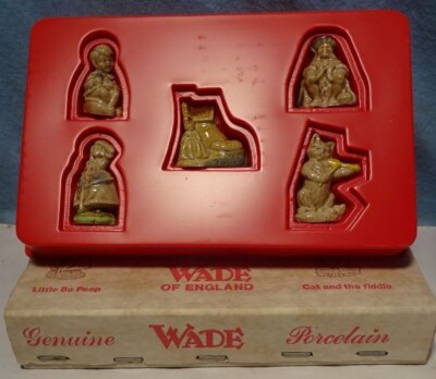* Vintage 1970 s - WADE Tea - NURSERY RHYMES promo set - w ORIGINAL BOX ...