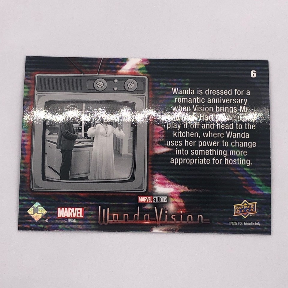 Elizabeth Olsen Wanda Maximoff Marvel WandaVision Base Card Red Scarlet ...
