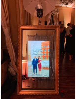 MIRROR ME PHOTO BOOTH BY FOTO MASTER Interactive Touch Screen Turn-Key ...