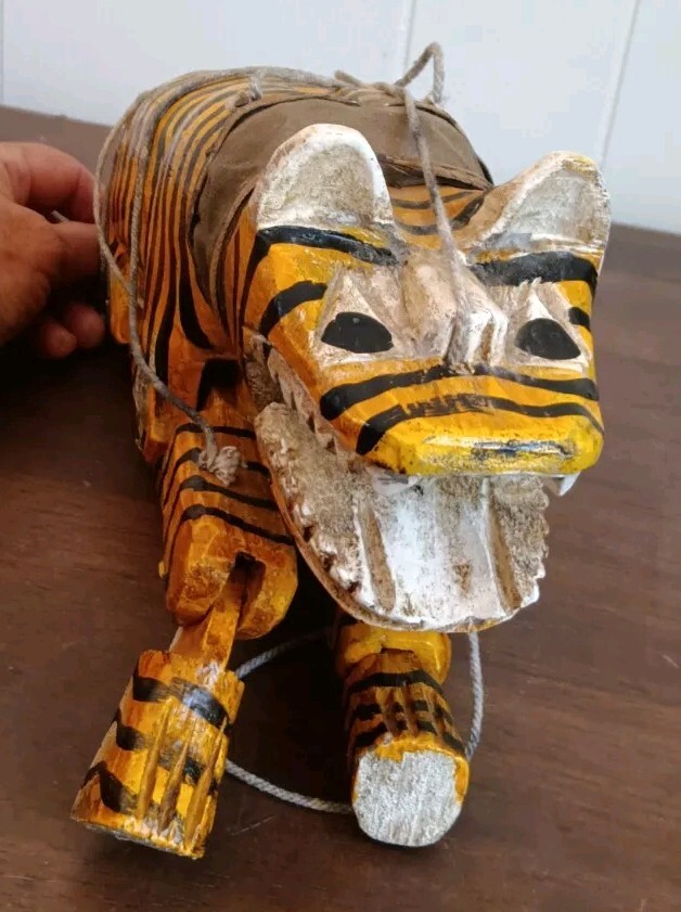 VTG Rare CROUCHING TIGER String Puppet Asian Cloth Neck LONG LEGS ...