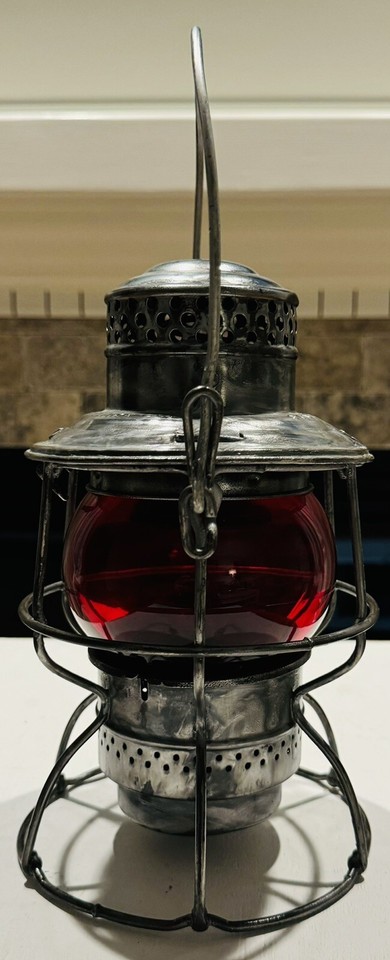 Adlake Southern Railway Red Globe RR Railroad Train Lantern Oil Lamp ...