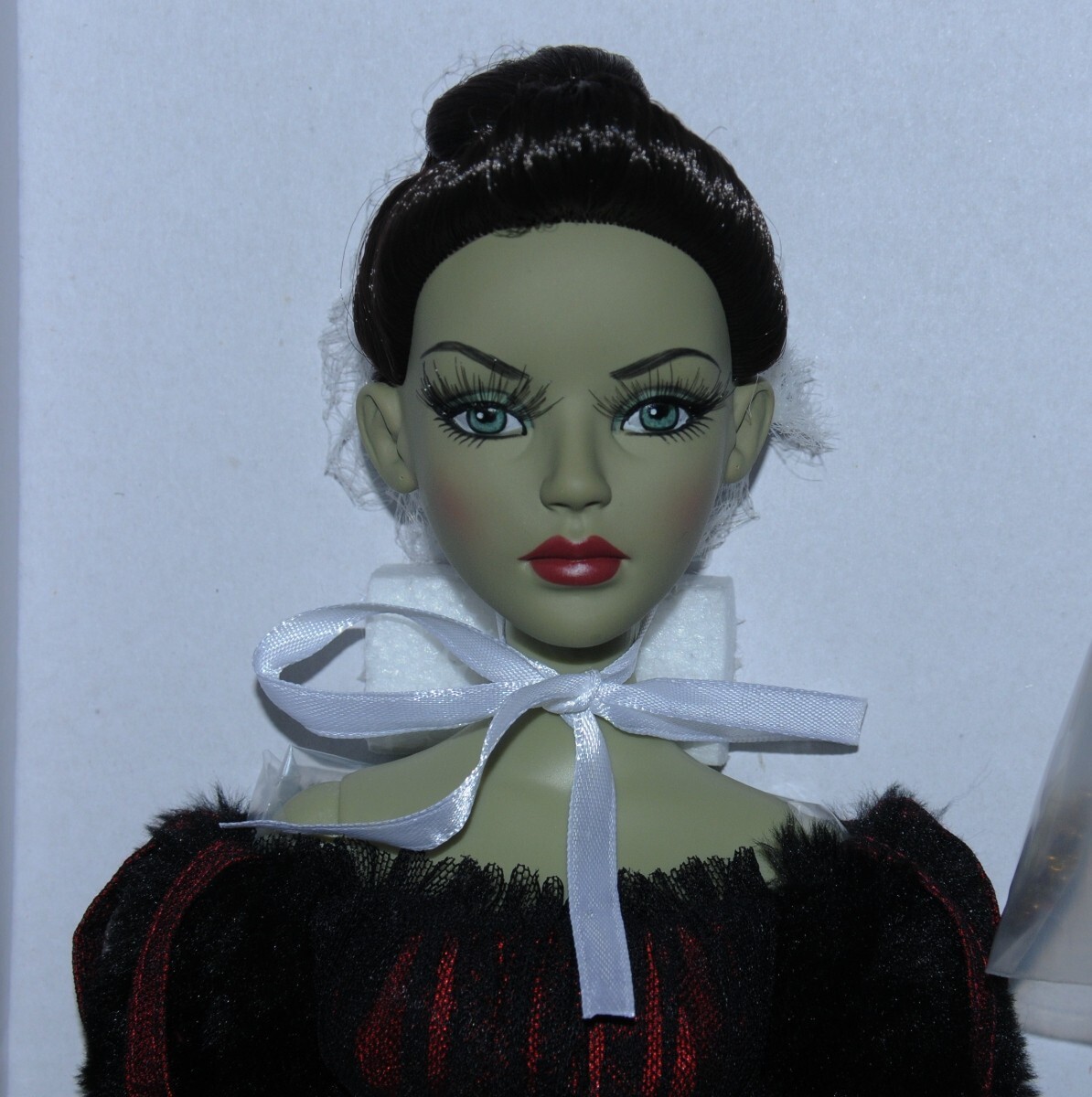 Fiery Skies Wicked Witch West 18 1/2" Evangeline body Tonner Wizard Of ...