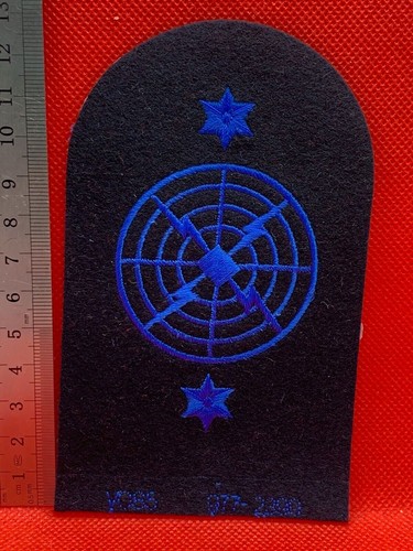 Unissued WOMEN'S ROYAL NAVY WRNs Trade Badge - Radar Operations - 2 ...