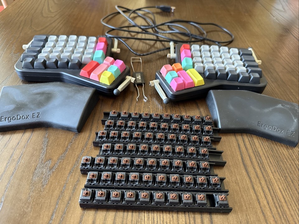 Ergodox EZ Mechanical Keyboard Ergonomic Split, Black, Switch Wrist ...