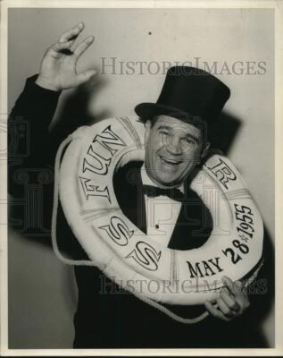 1955 Press Photo Archer Romero, President of the Houston Fat Stock Show ...