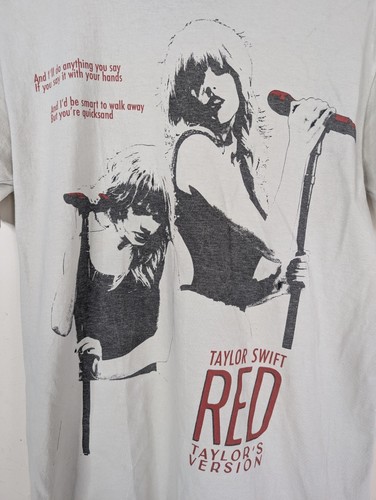 Taylor Swift OFFICIAL Red Tour Merch Taylor’s Version White Small T ...