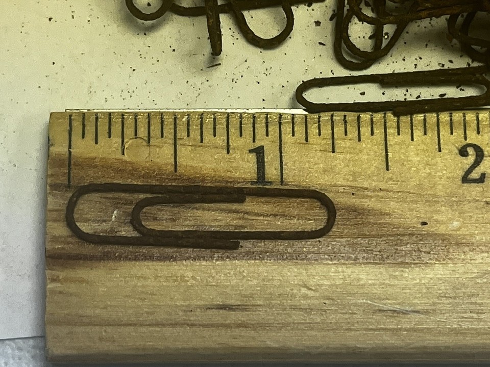 25 VERY RUSTY 1-1/4” Primitive Rusted Rusty Paper Clips Junk Journals ...