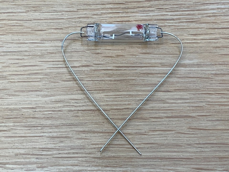 One Speaker Crossover Fuse Lamp Osram Sylvania WHARFEDALE Red Dot EVP ...