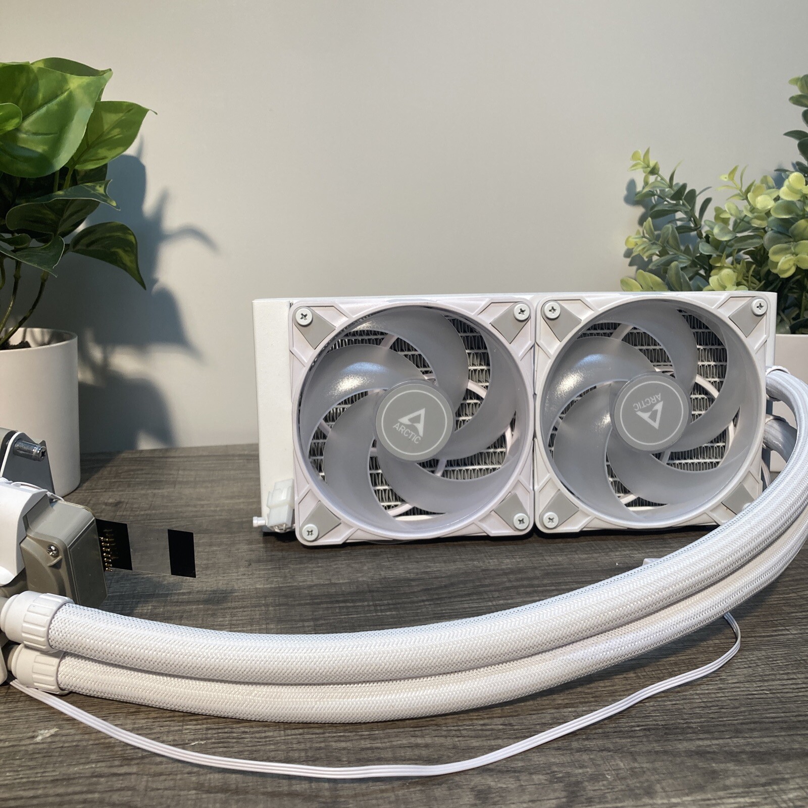 Liquid Freezer III 240 A-RGB white PC Water | Grelly UK