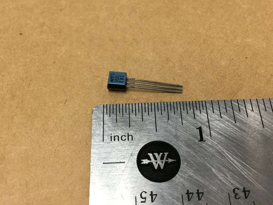 (1 PC) MOTOROLA MPS6521 Bipolar Junction Transistor, NPN Type, TO-92 | eBay
