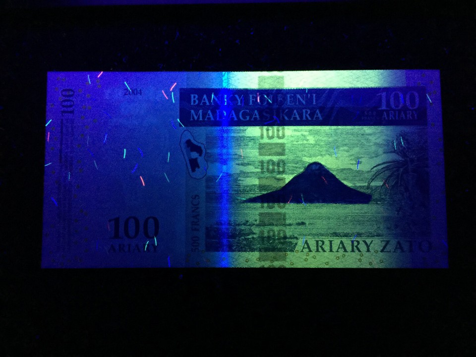 Madagascar 100 Ariary Banknote World Paper Money UNC Currency Bill Note ...