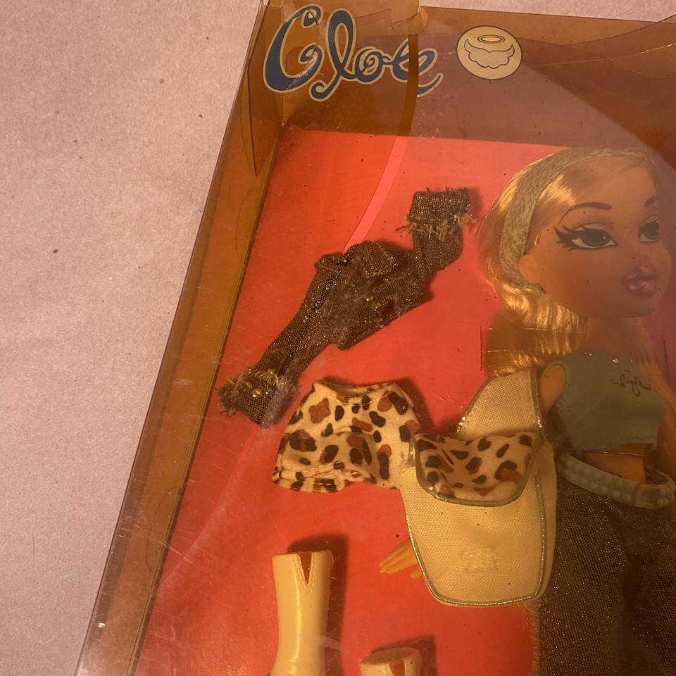 Bratz Cloe Doll 1st Wave Original Series Release Factory Sealed 2001 ...