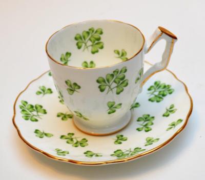 60s AYNSLEY Fine China England Crocus Shape Green SHAMROCK #159 Set Cup ...