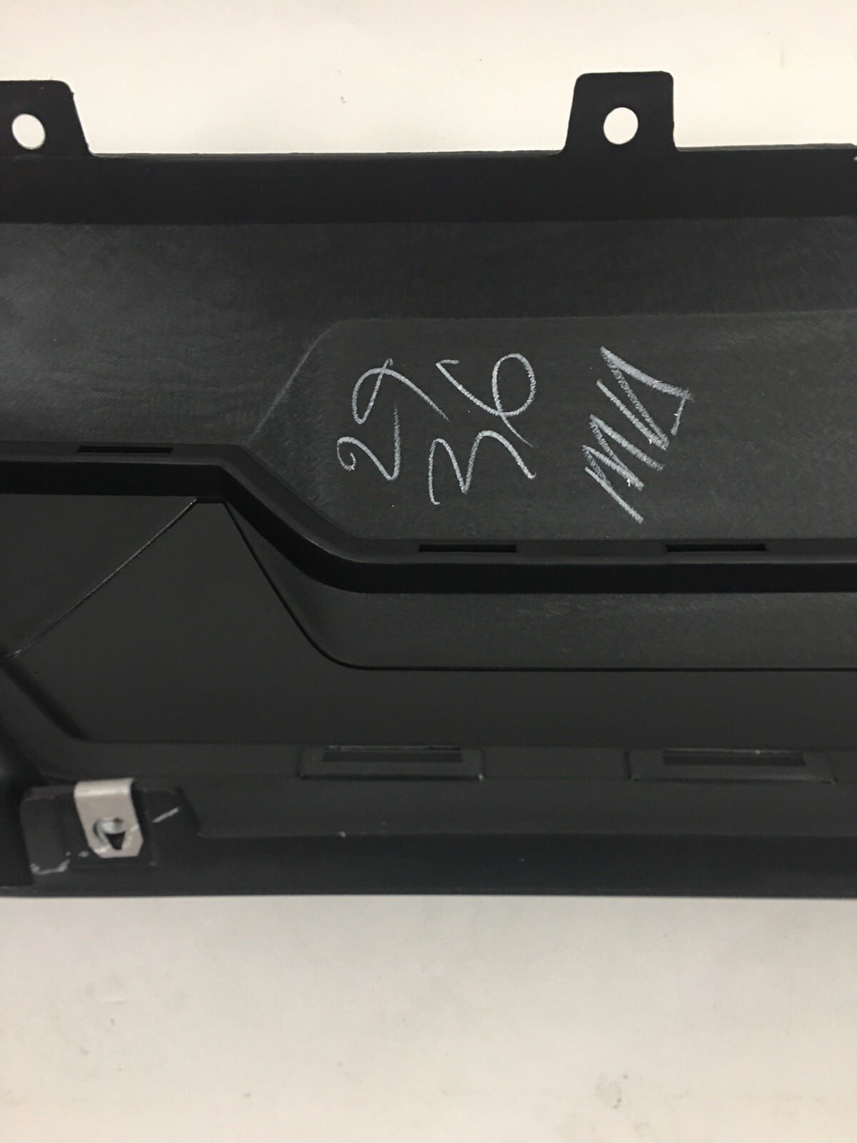 2016-2018 Chevrolet Silverado Z71 Front Bumper Filler 84029815 ...