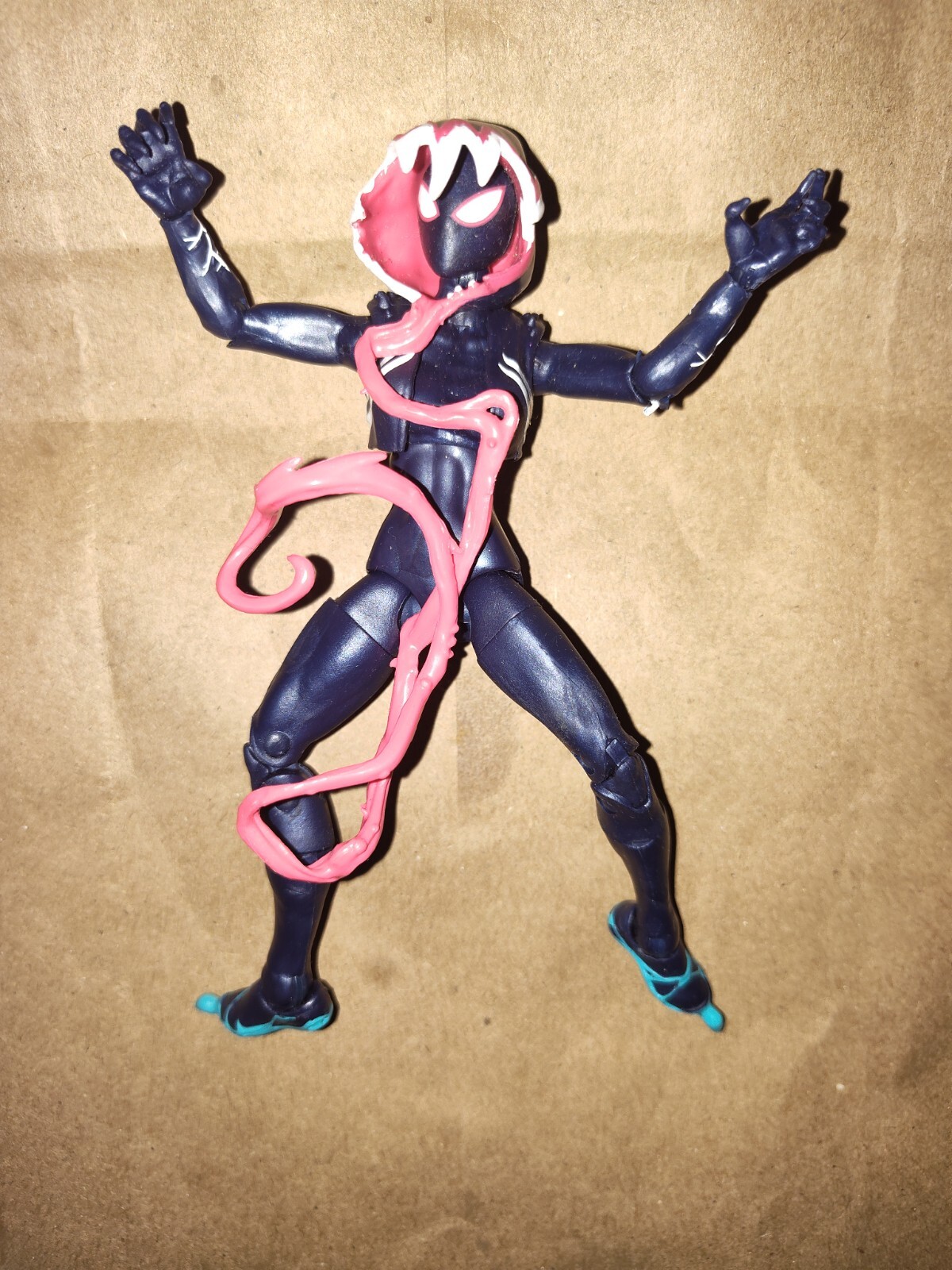 Marvel Legends Female Symbiote Venom Carnage Spiderman Gwen Figure ...