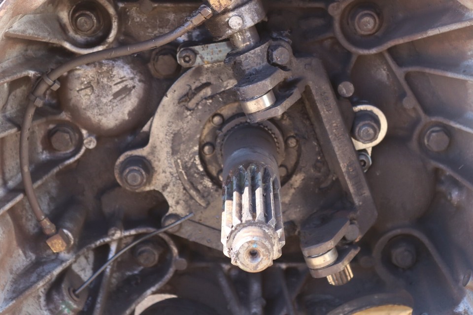 17-22 KENWORTH T680 PACCAR MX-13 TRANSMISSION EATON FULLER FAO-16810C ...