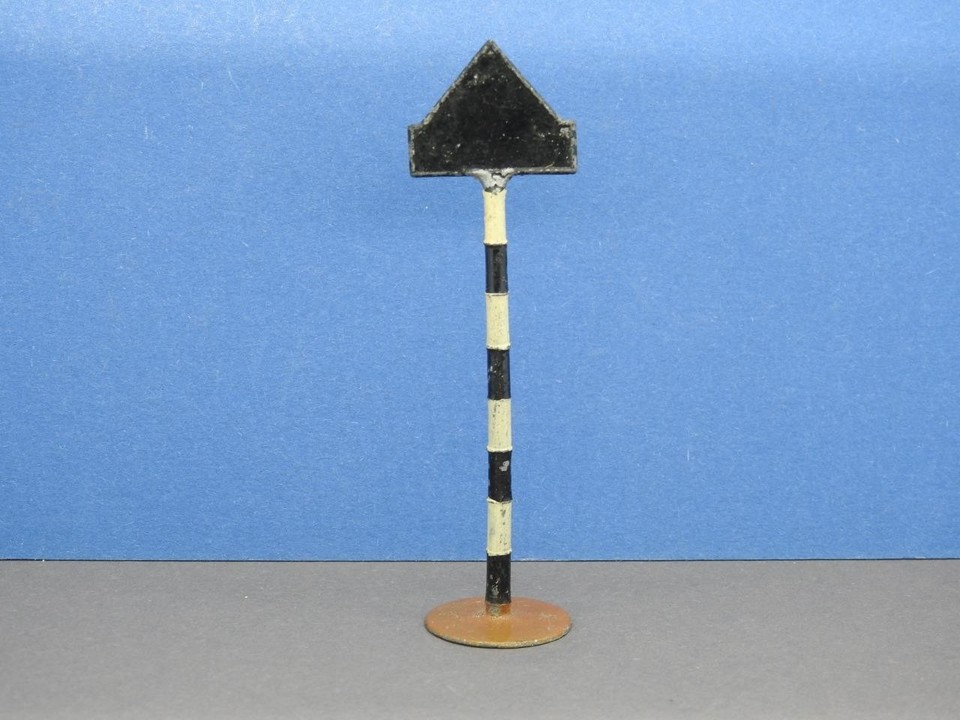 BRITAINS VINTAGE 1927 RARE LEAD AA MOTOR PATROL SIGN FROM SET #239 ...