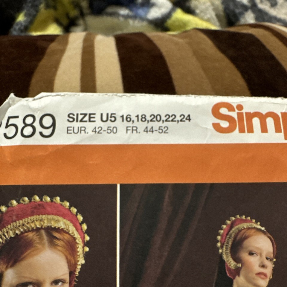 Simplicity Patter 2589 Renaissance | eBay
