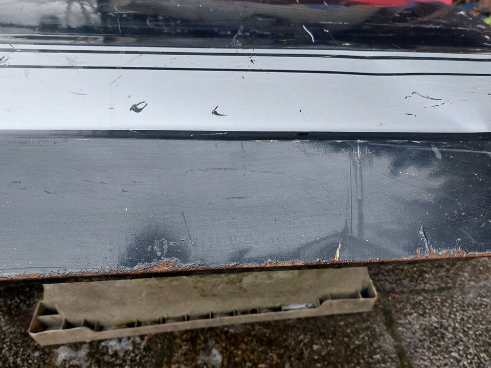 ESCORT MK3 3dr DRIVERS OFFSIDE FRONT DOOR RS1600i XR3i ETC INC GLASS ...