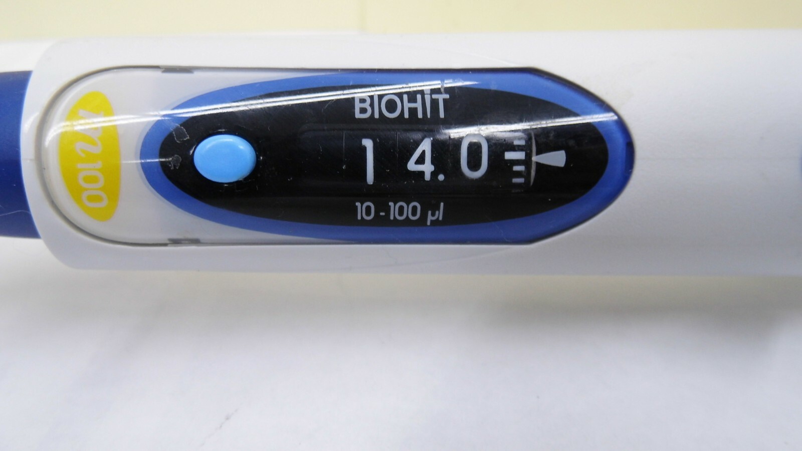 BIOHIT M-LINE M100 10-100µL DIGITAL MANUAL SINGLE CHANNEL PIPETTE WITH ...