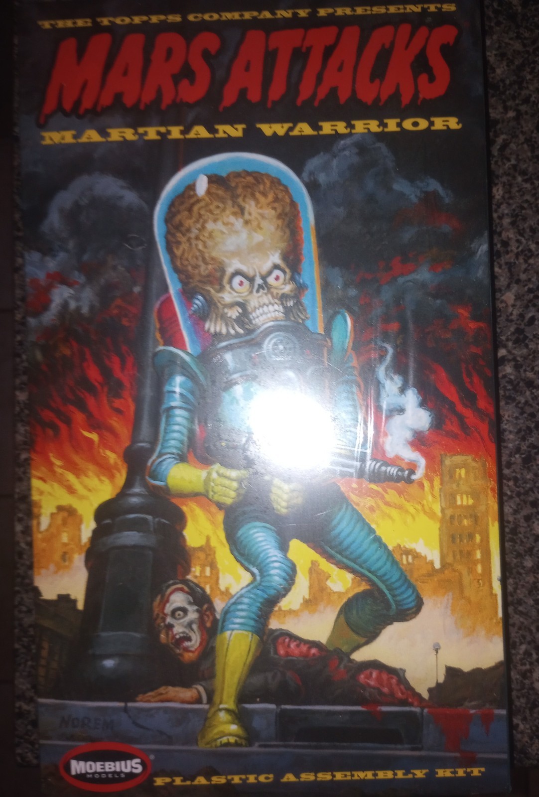 MARS ATTACKS Toy Space Martian Warrior Model Kit Moebius SEALED | eBay