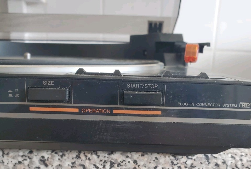 JVC R-E22L Stereo Double Cassette Deck Receiver Radio, EQ & Turntable L ...