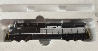walthers mainline ge es44ac evolution locomotive norfolk southern 8115 ...