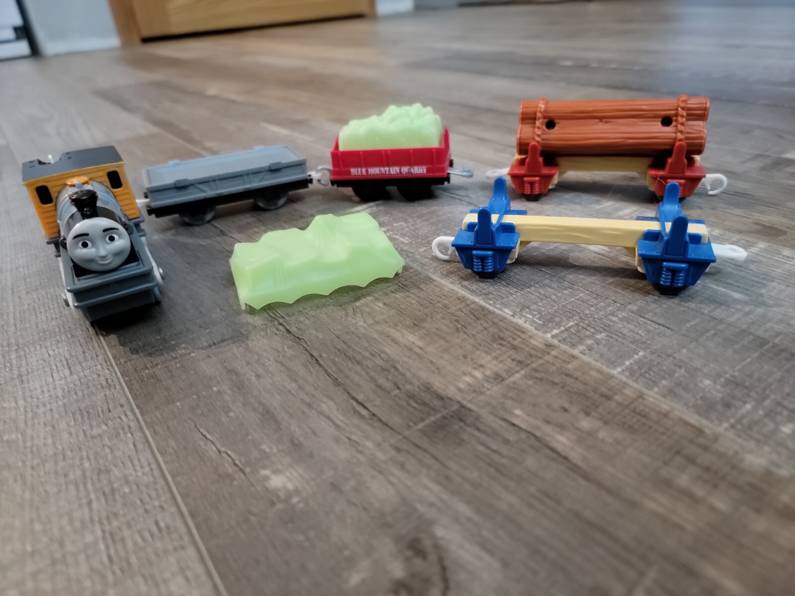Thomas & Friends TrackMaster Bash Motorized Mattel 8 Piece Set Working ...