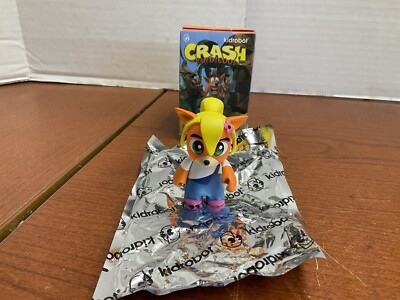 Kidrobot Crash Bandicoot Vinyl Mini Series Coco Bandicoot Figure | eBay