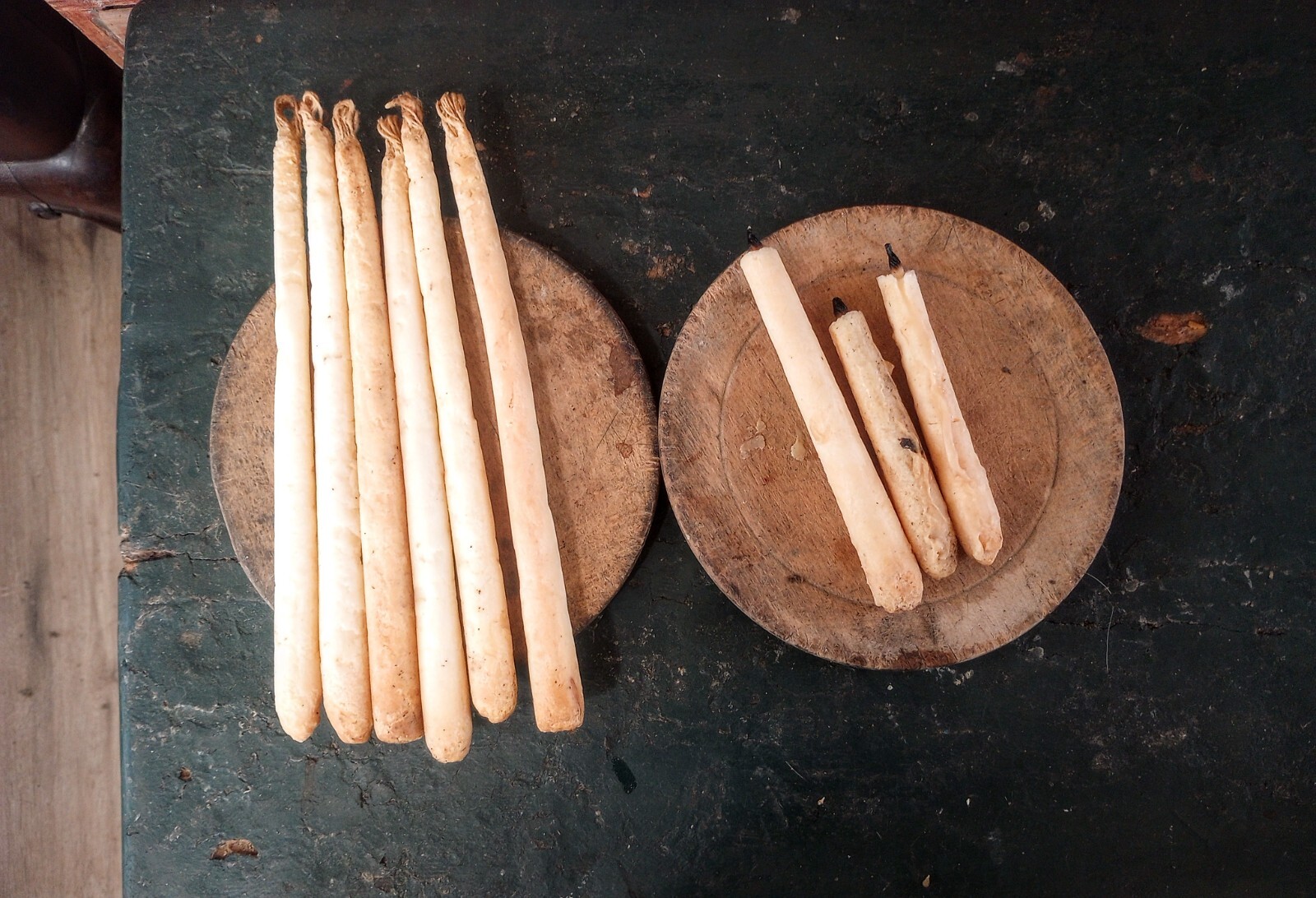 6 early 19thc dipped tallow candles very fragile 3/breaks, 3 stubs 1 w ...