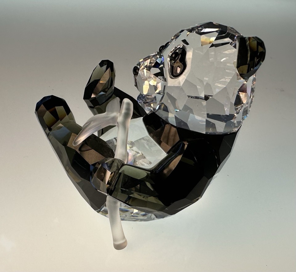 SWAROVSKI CRYSTAL FIGURINE SCS 2008 PANDA CUB #905543 LIMITED EDITION w ...