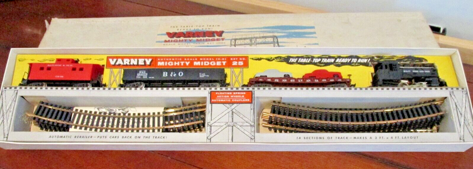 VARNEY HO No. 25 MIGHTY MIDGET TRAIN SET LOCOMOTIVE & FREIGHT CARS 1957 ...