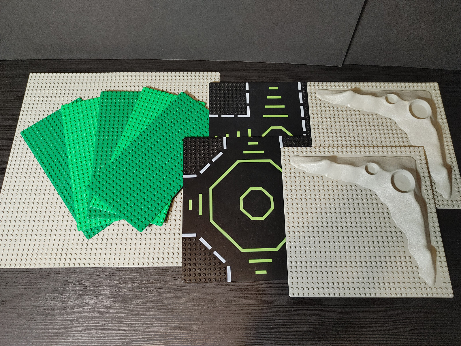 10 Assorted Lego Baseplate 16x32 32x32 & 48x48 (6710, 305, 10701 ...