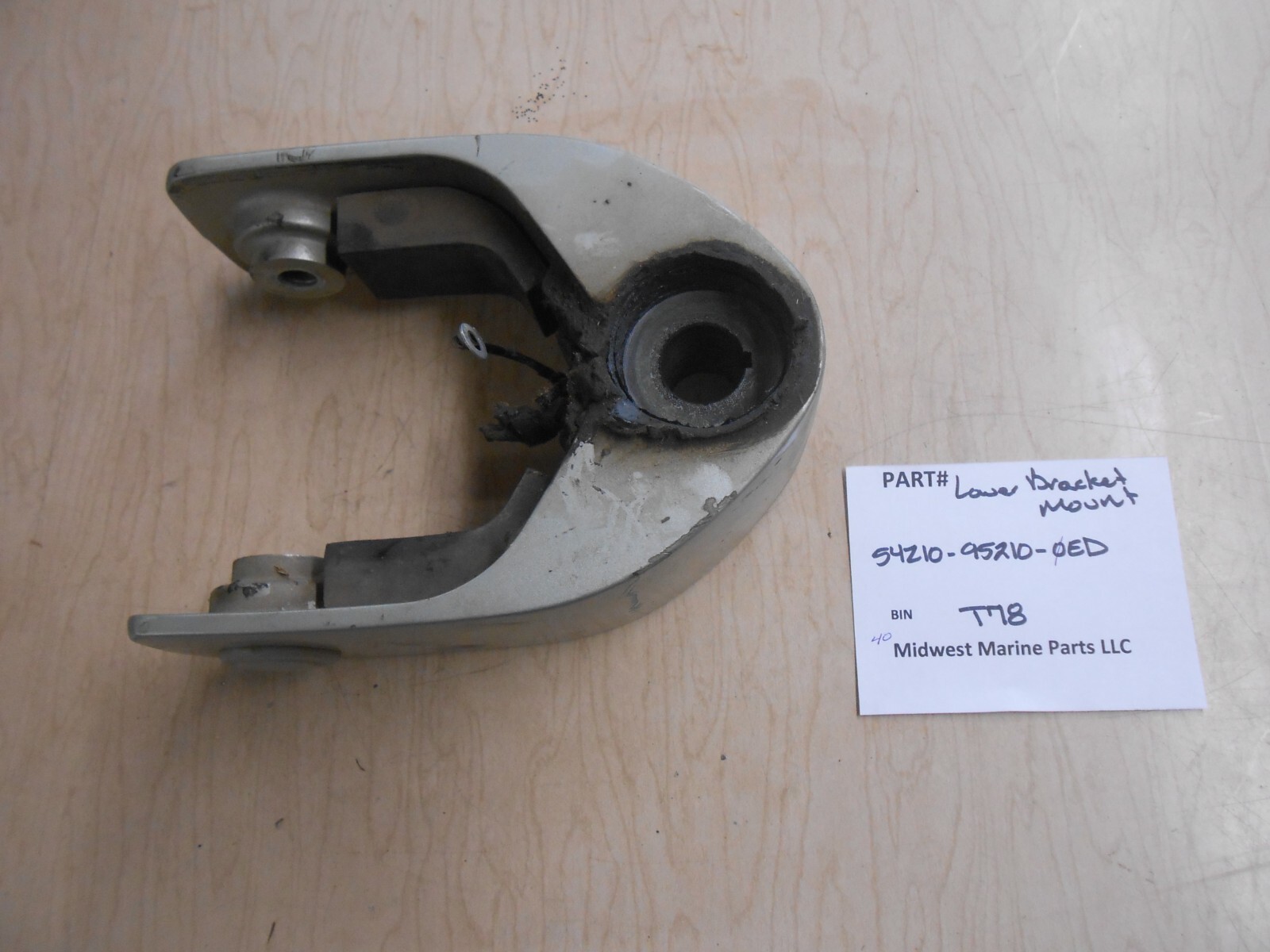 54210-95210-0ED Suzuki 1988 DT55 Lower Mounting Bracket T78 | eBay