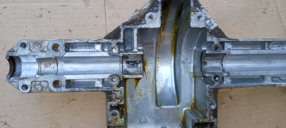 MTD Single Speed Transaxle 719-04329 Lower Case Half (6H) | eBay.de