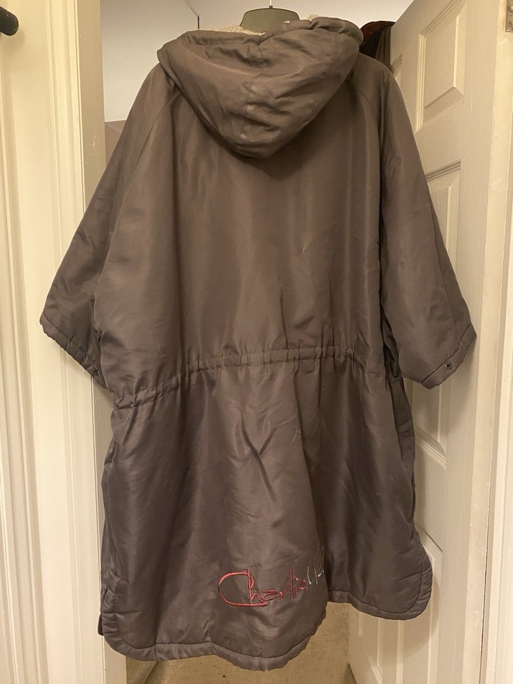 Charlie McLeod 3/4 sleeve changing/dry robe - grey size L/XL | eBay UK