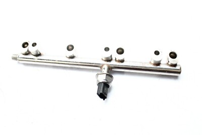 2011-2014 Kia Sorento 2.4L Fuel Injector Rail Assembly P8680 ...