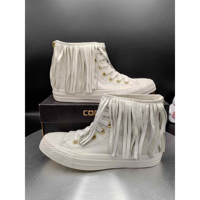 Size 6 - Converse Chuck Taylor All Star Fringe High White for sale ...